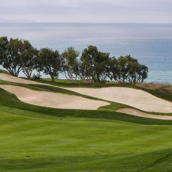 What is a Bunker in Golf? (The Complete Guide)